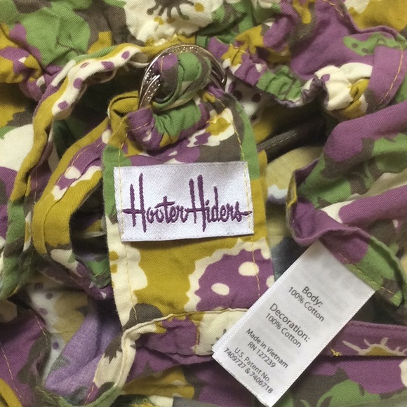 hooter hiders | Other | Hooter Hiders Nursing Mothers Cover Wpouch ...